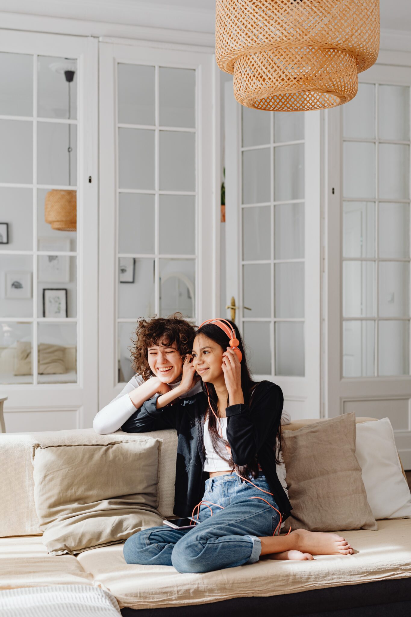 How to Help Your Loved One Build a Sober Support Network - The Ridge Ohio